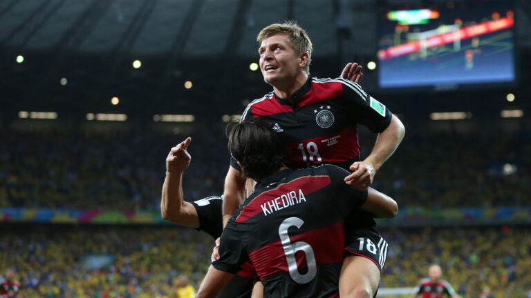 トニ・クロース｜全ての頂点を見たドイツの最高傑作【レアル・マドリード｜ドイツ代表】 - FANTASISTA｜サッカーをもっと楽しむ為のメディア